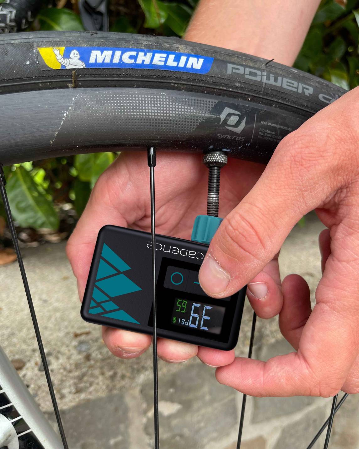 Craft Cadence Electric Minipump | Digital PSI Gauge | 118 grams